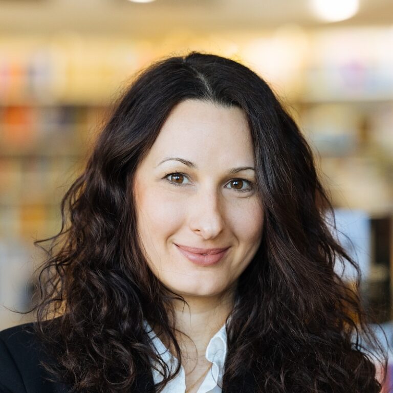 main - Libri Bookline Zrt.